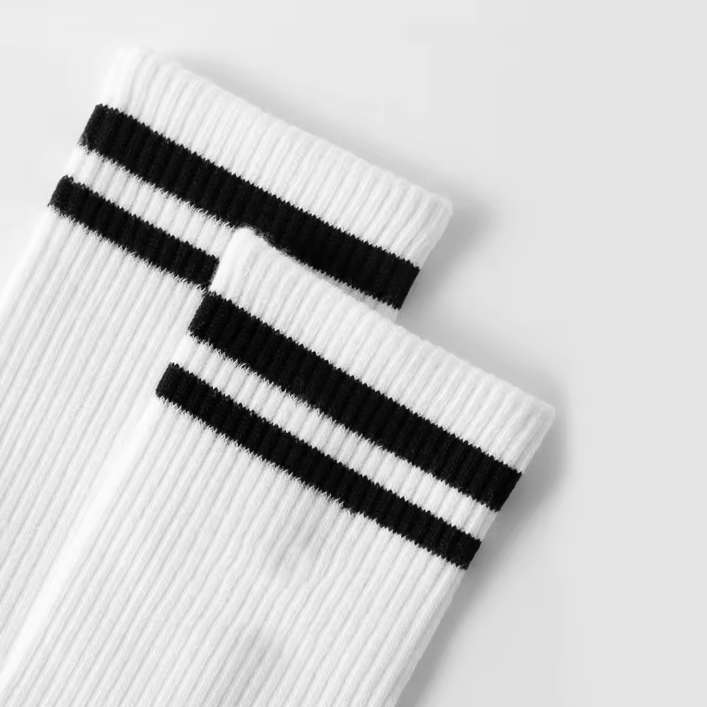 Logo Socks - Brand Identity-Comfort & Professional